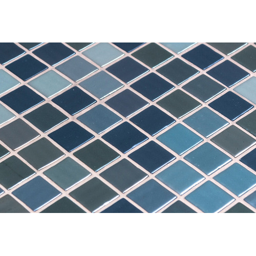 Pool Tiles Onix